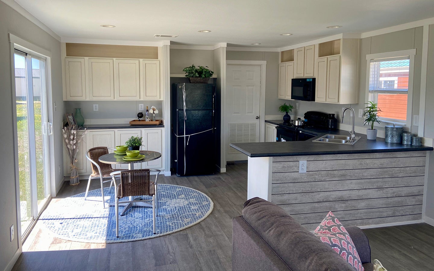 Tiny Homes Austin, TX | Park Model Tiny Homes | Largest Selection